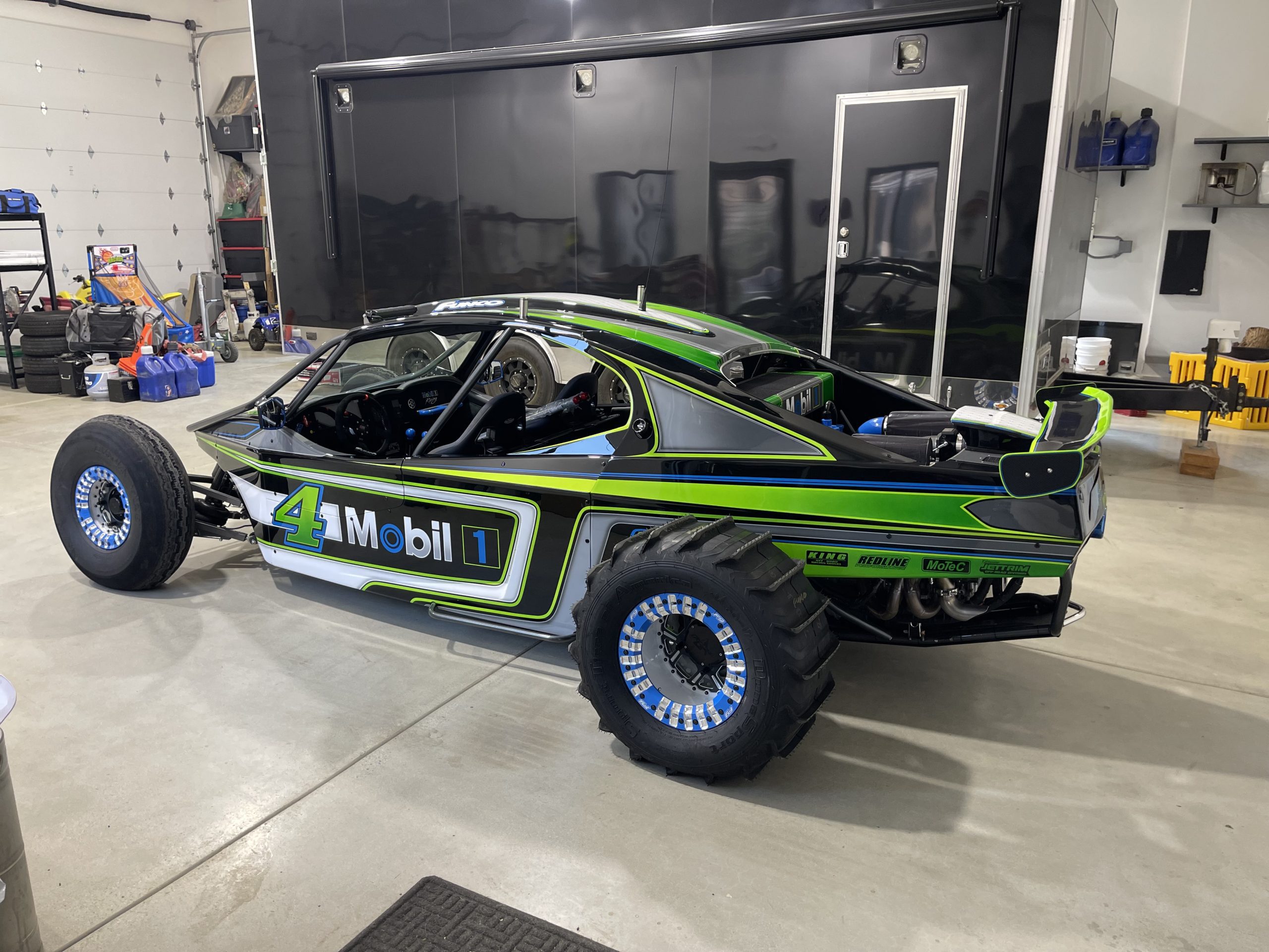 Funco F9 – Str8Up Toy Trader