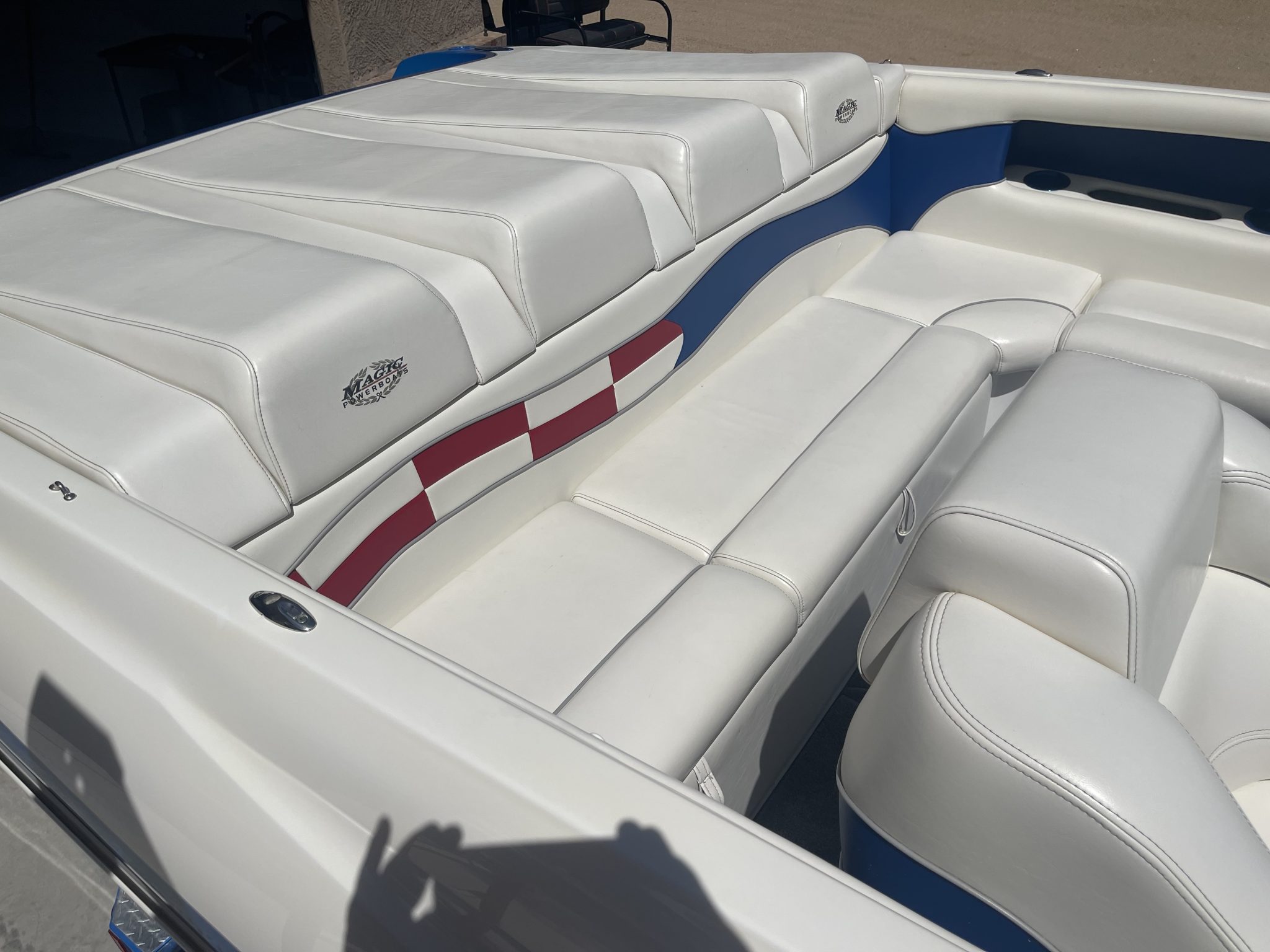 2002 28’ Magic Deck Boat – Str8Up Toy Trader