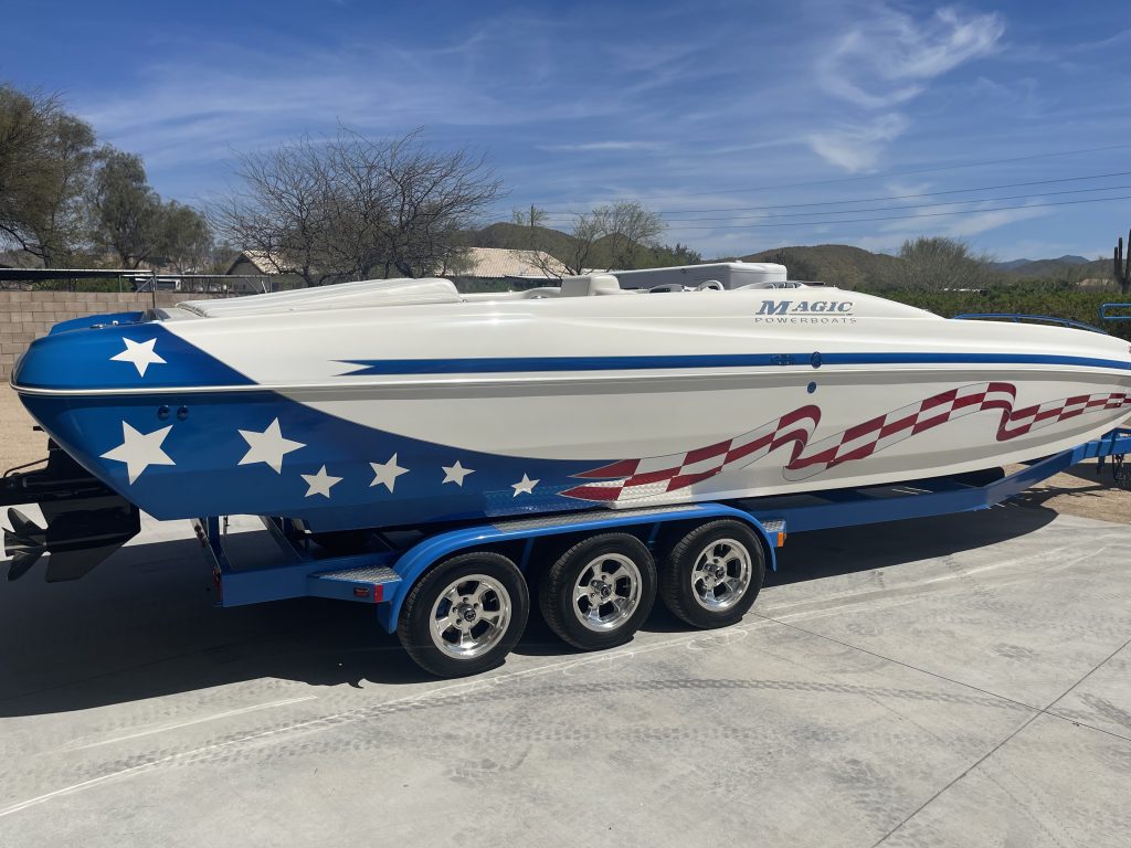 2002 28’ Magic Deck Boat – Str8Up Toy Trader