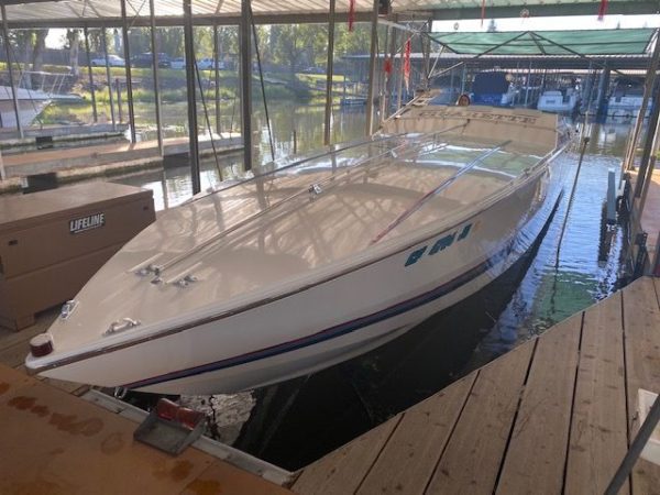 38′ Cigarette Top Gun Boat – Str8Up Toy Trader