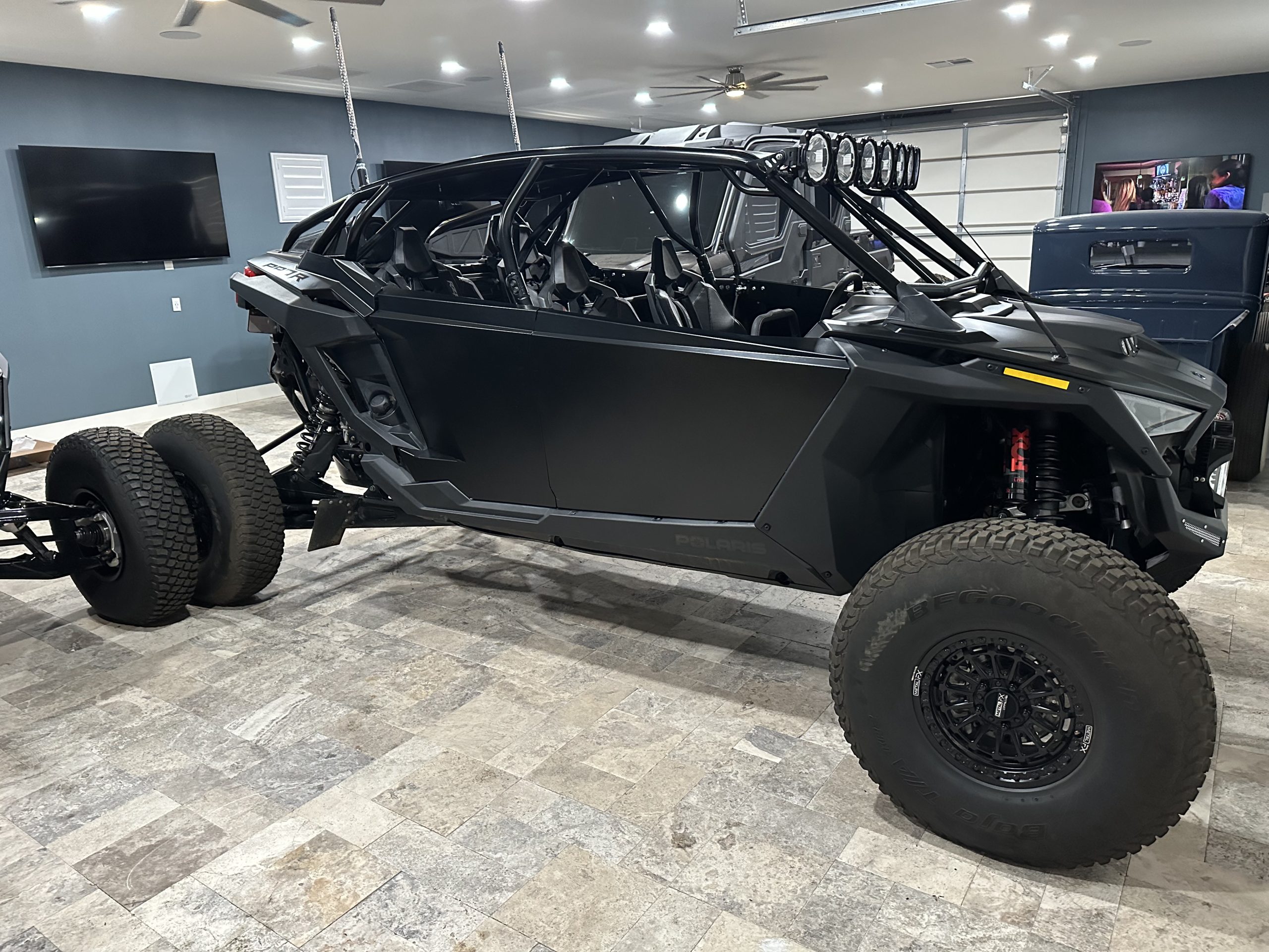 2022 Polaris Rzr pro R Ultimate – Str8Up Toy Trader