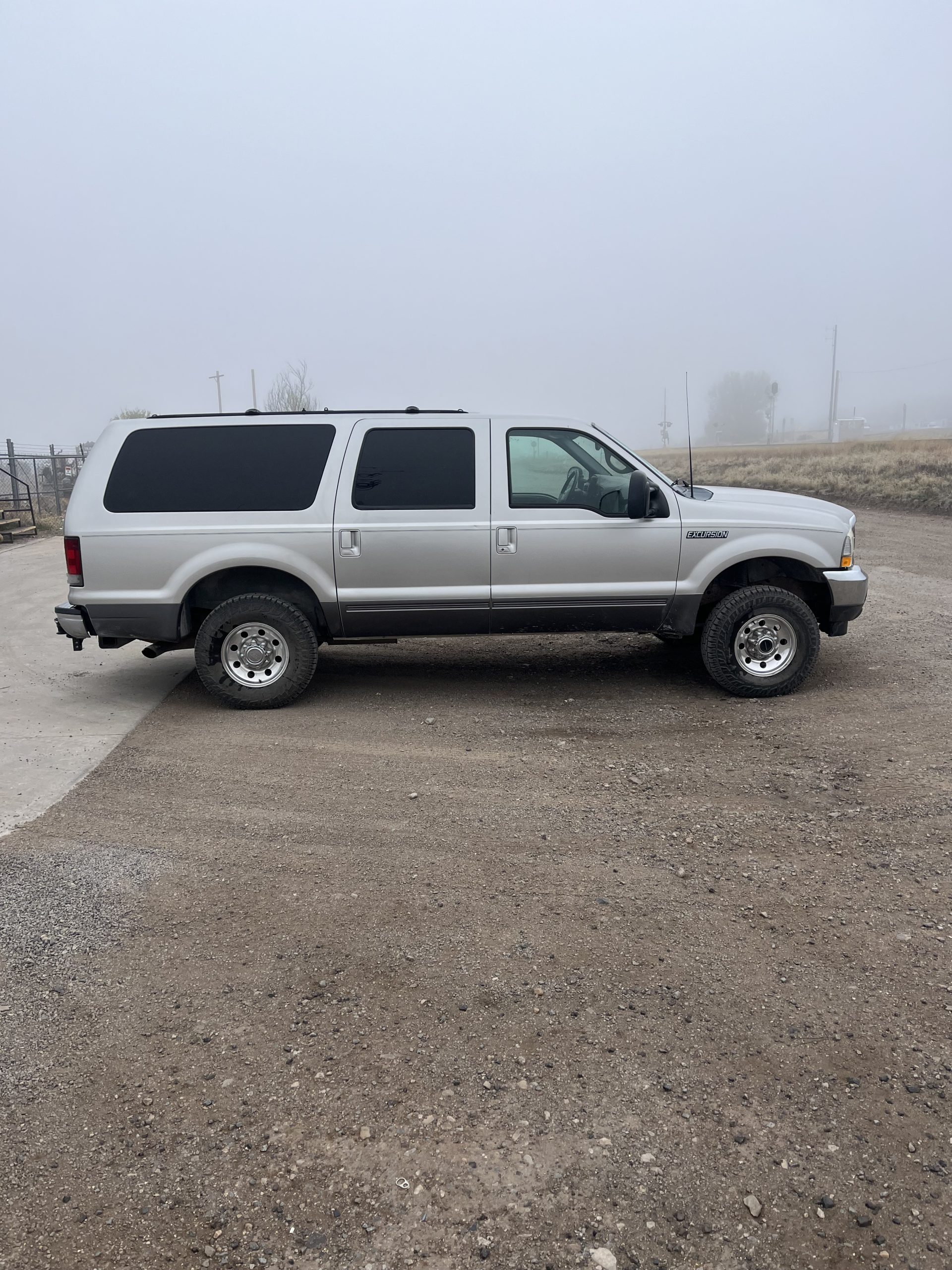 2002 Ford Excursion 7.3 – Str8Up Toy Trader