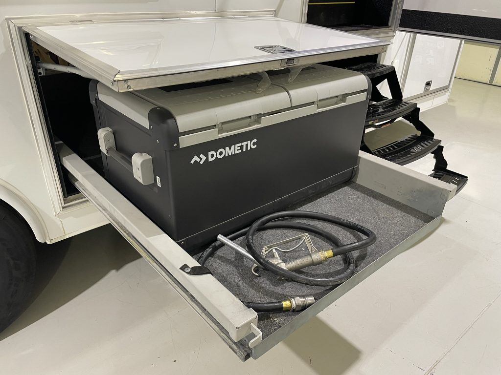 Progressive Enclosed Trailer – Str8Up Toy Trader