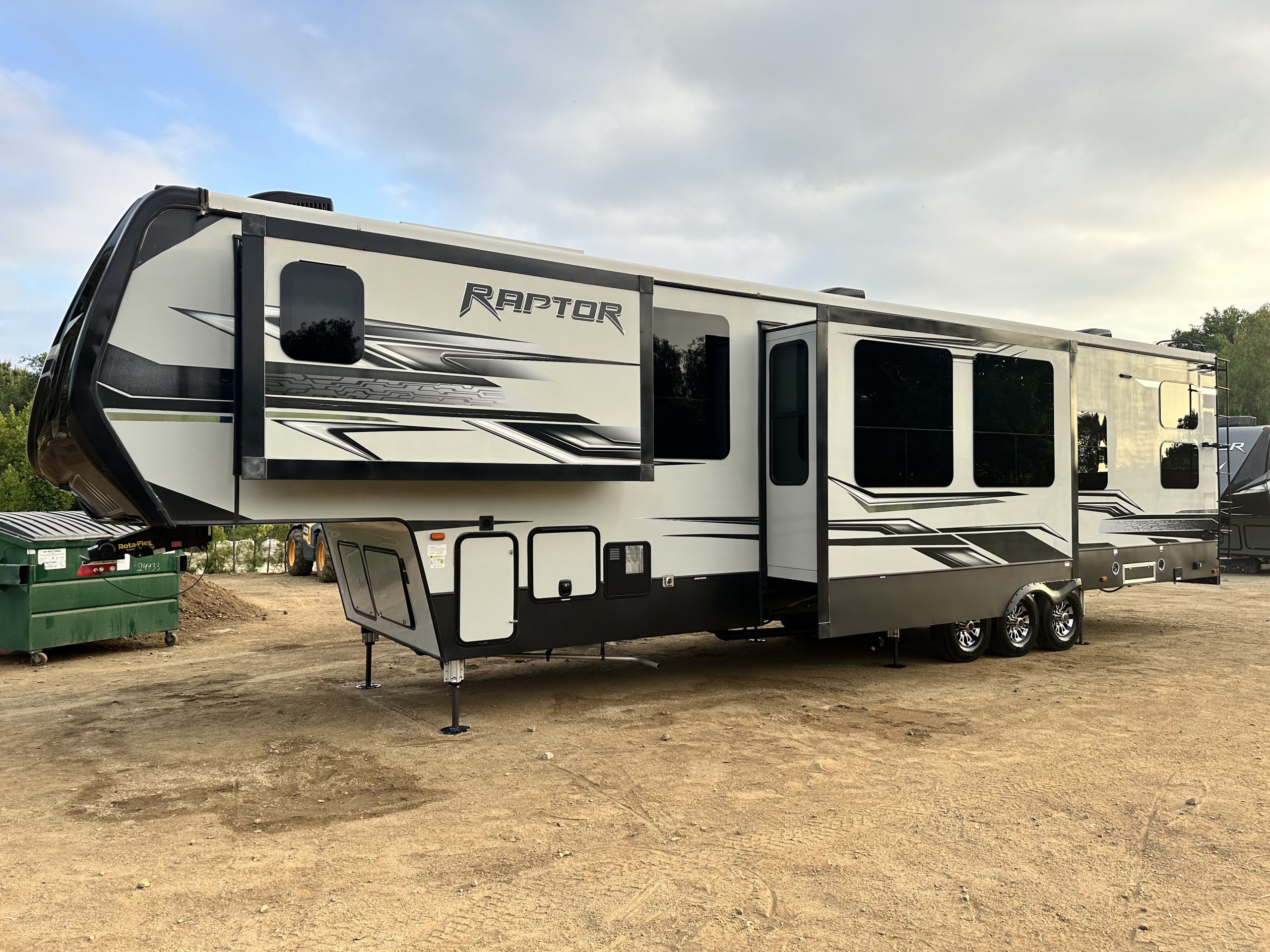 2019 Keystone Raptor – Str8Up Toy Trader