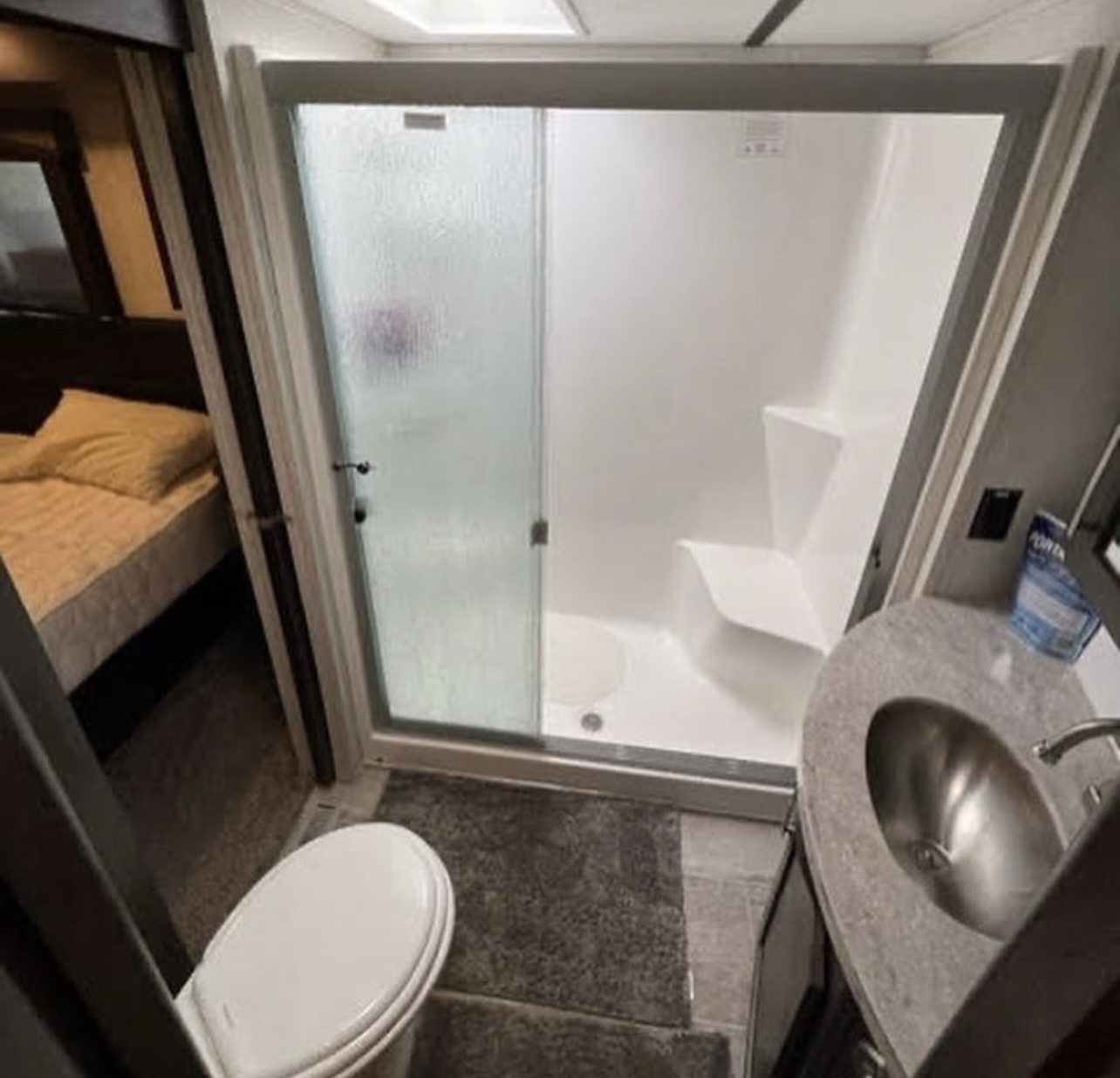 2019 Keystone Raptor – Str8Up Toy Trader