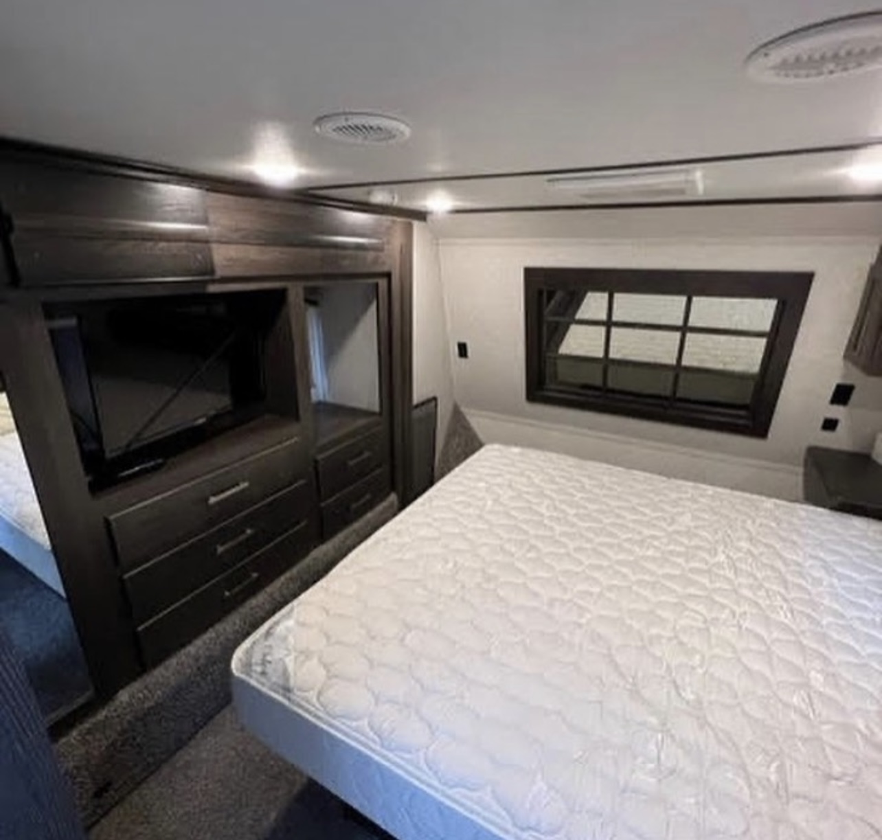 2019 Keystone Raptor – Str8Up Toy Trader