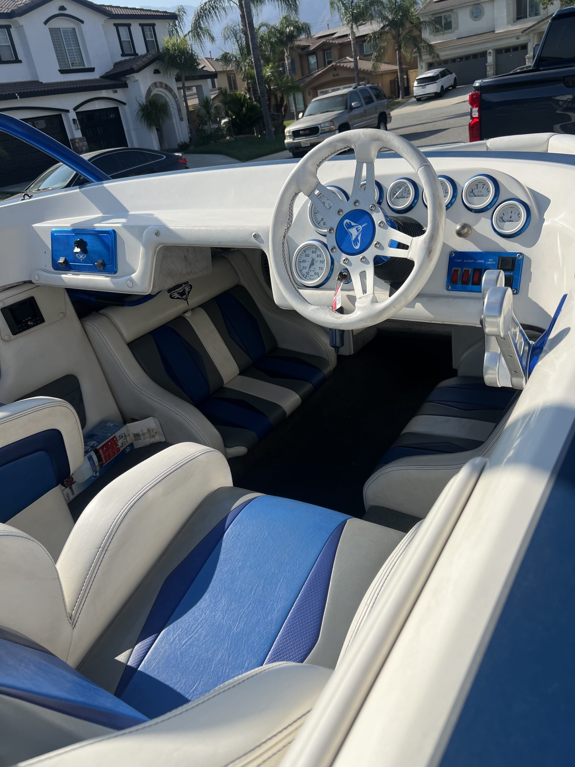 2002 Cobra 23′ Razor* – Str8Up Toy Trader