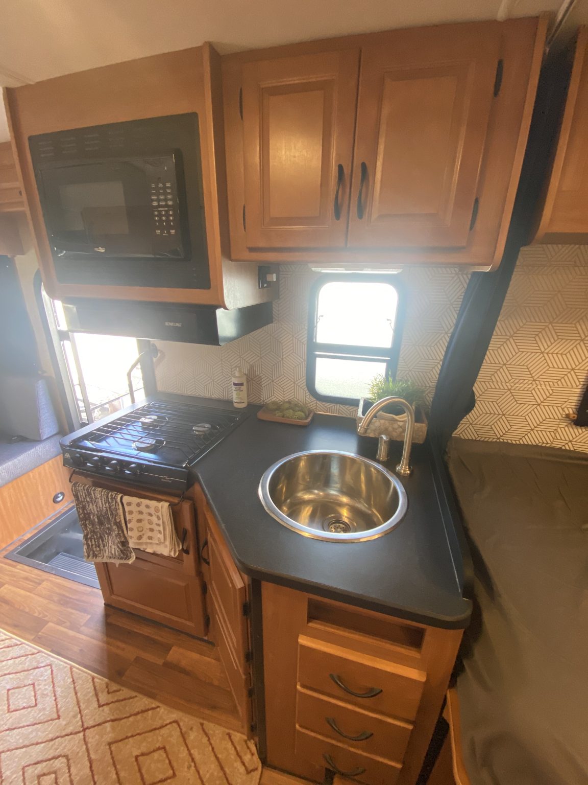 2017 Ford Majestic RV – Str8Up Toy Trader