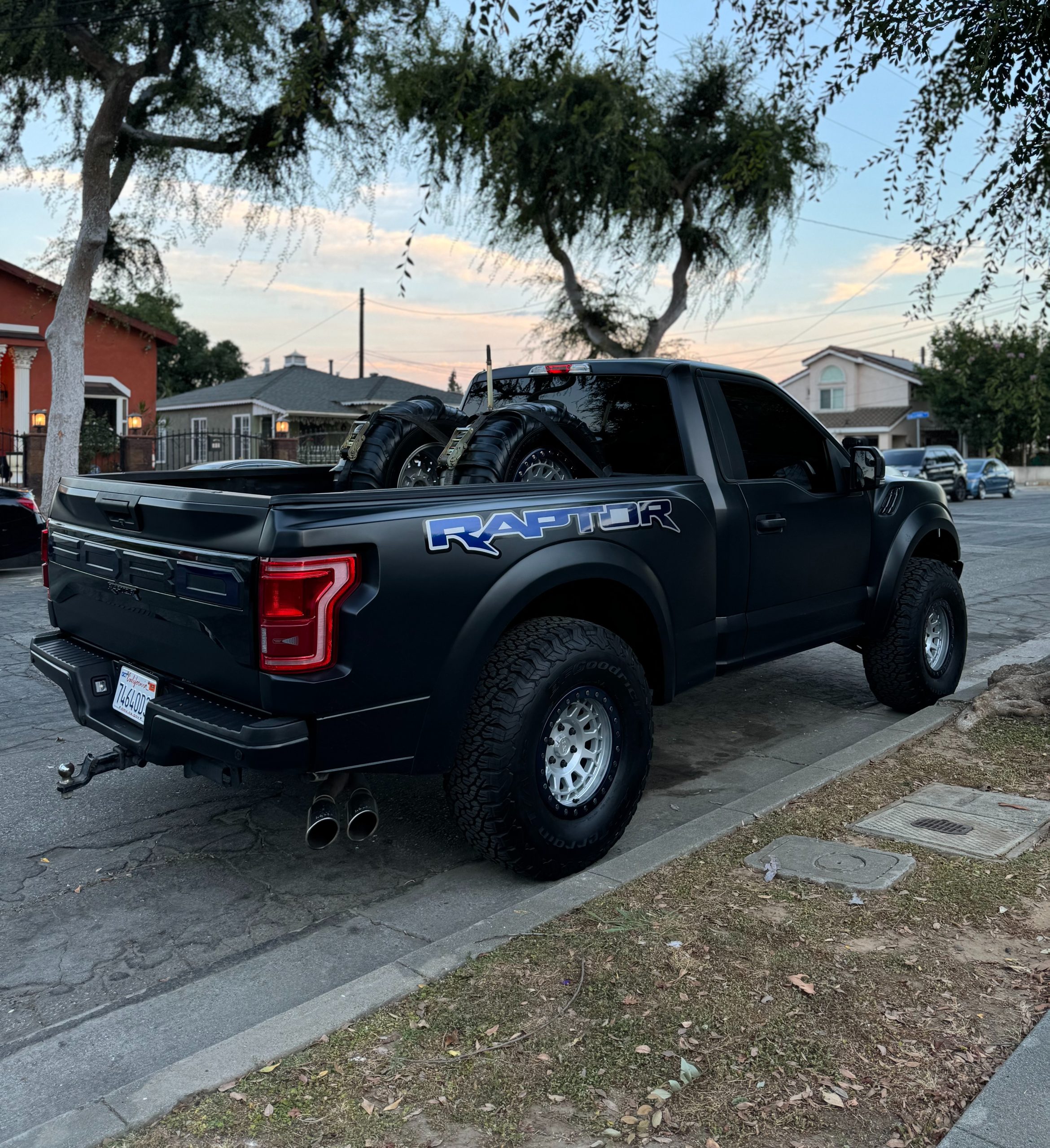 2017 F150 5.0 “Baby Raptor” – Str8Up Toy Trader