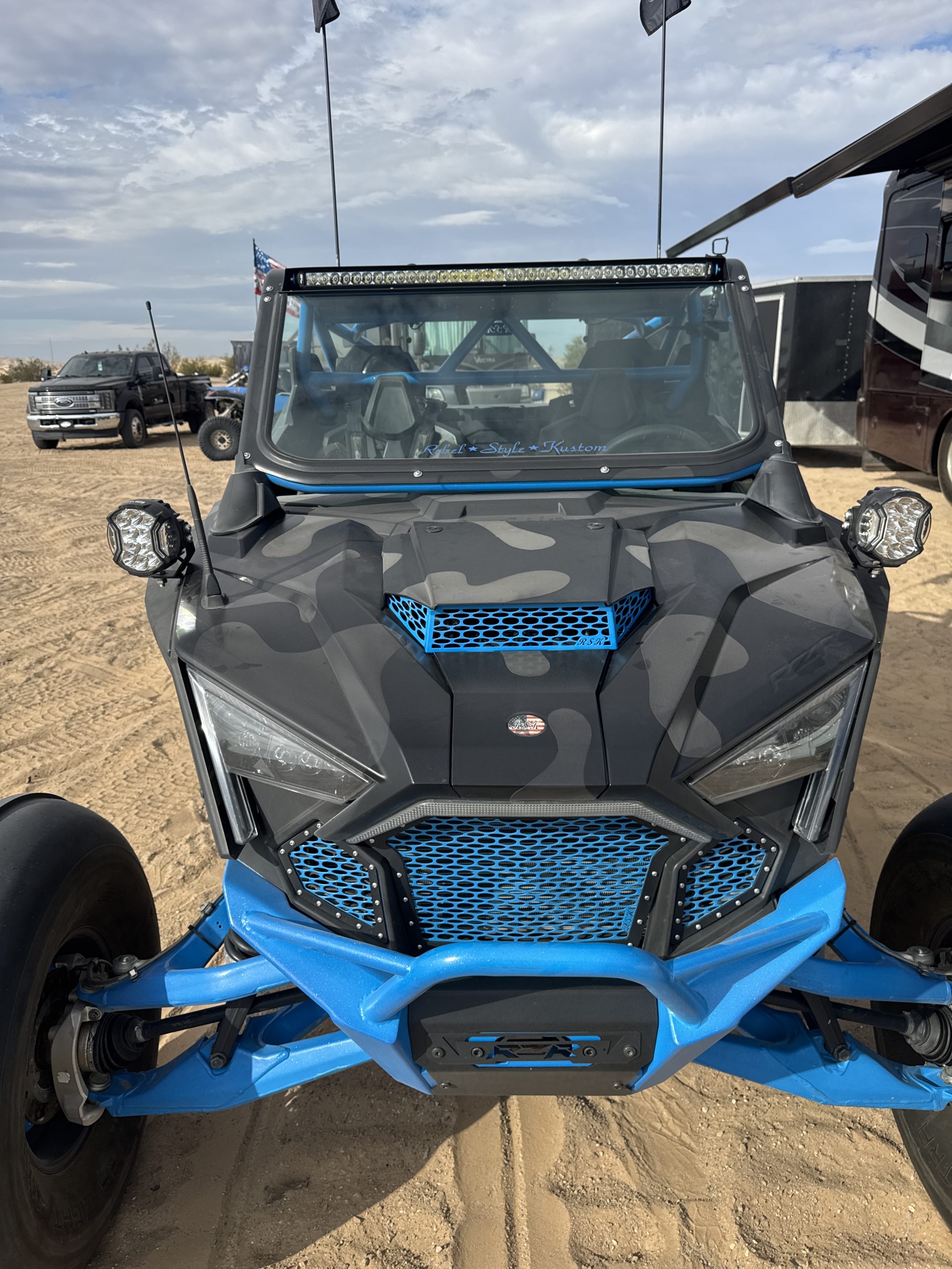 2023 RZR Pro R Ultimate Supercharged – Str8Up Toy Trader
