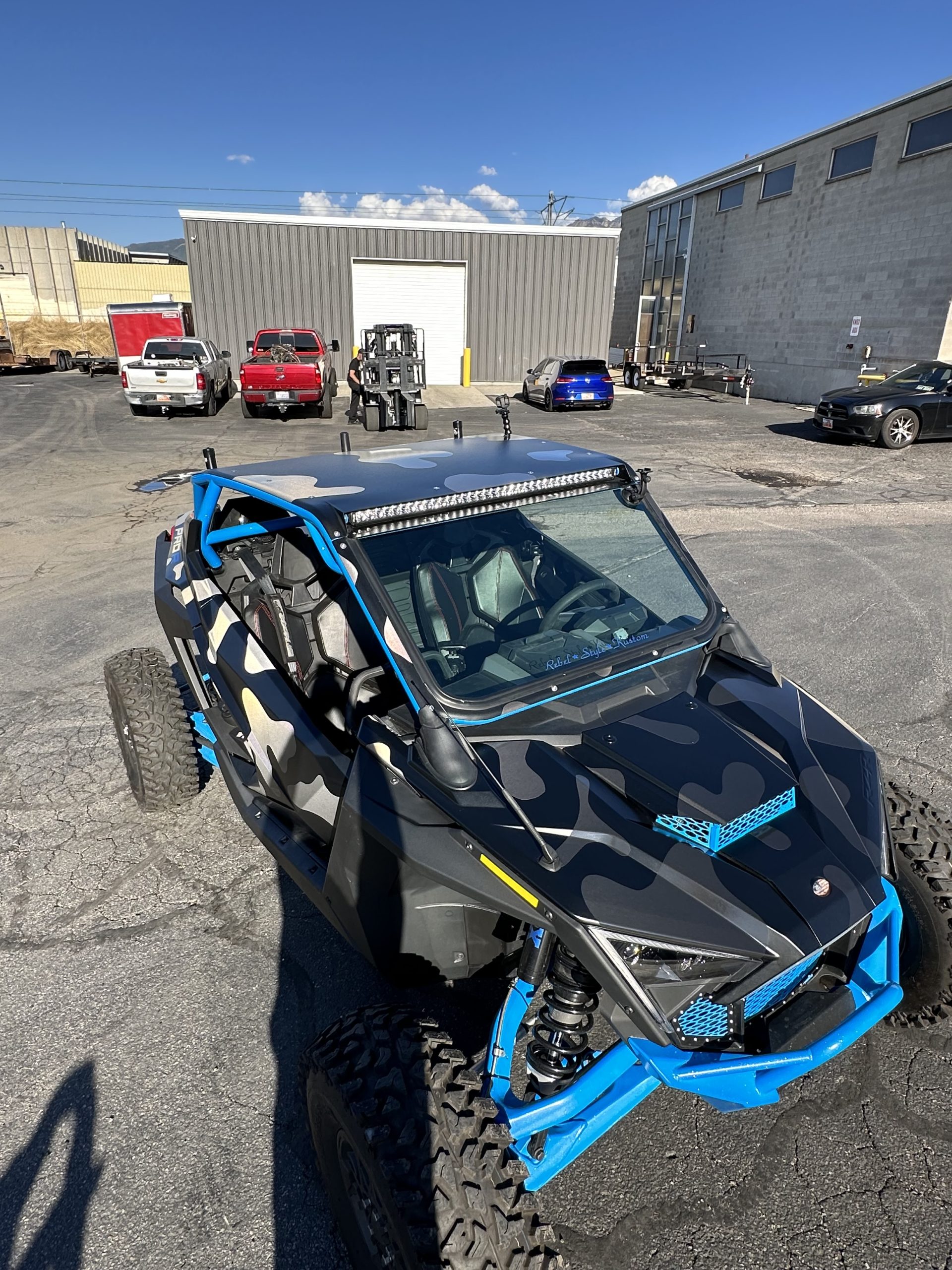 2023 RZR Pro R Ultimate Supercharged – Str8Up Toy Trader