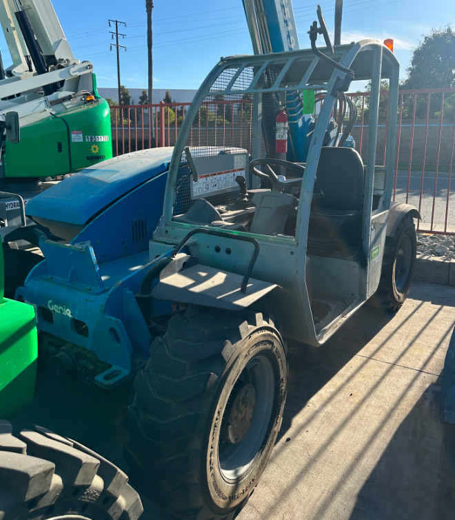 2014 Genie 5k Reach Forklift – Str8Up Toy Trader