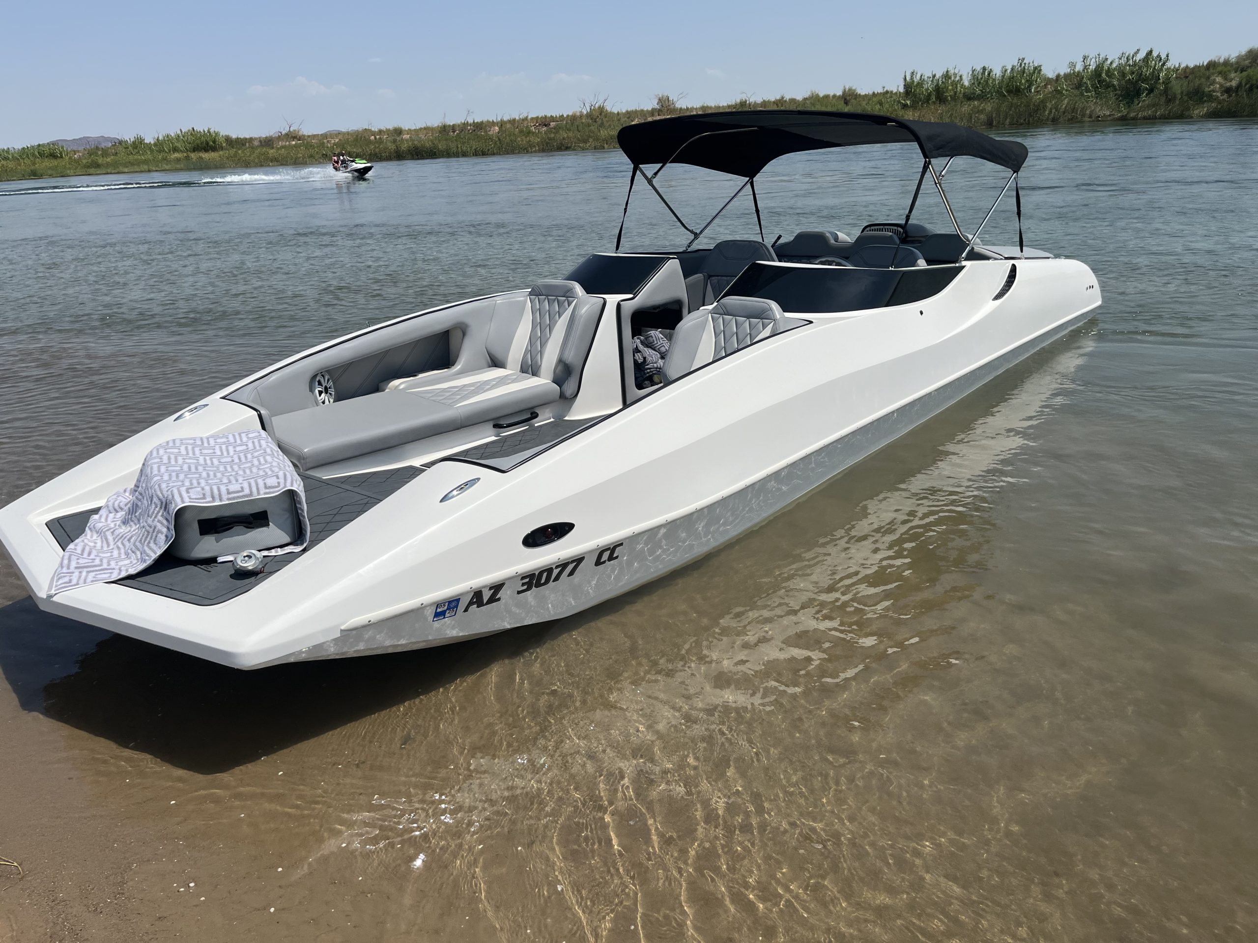 2020 Tahiti Jet Boat – Str8Up Toy Trader