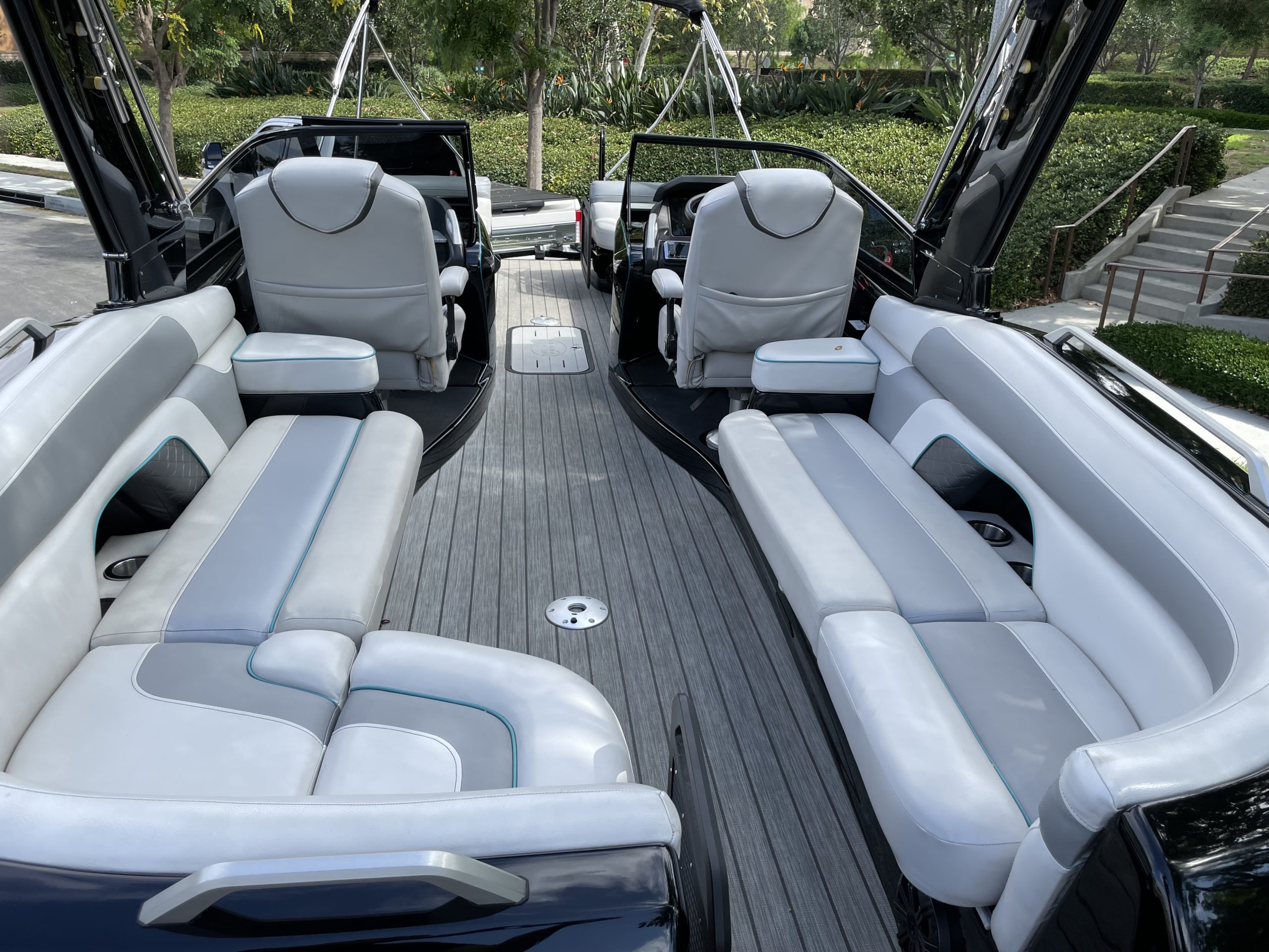 2019 Suncatcher Amara Tritoon – Yamaha 425XTO – Str8Up Toy Trader