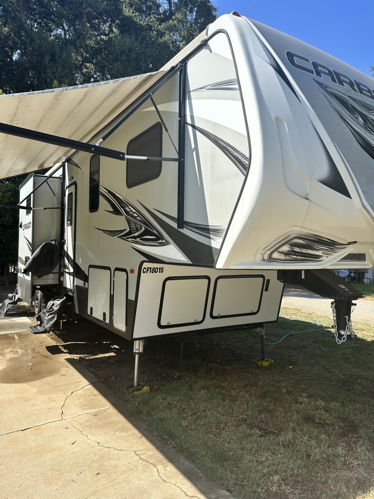 2018 Keystone Carbon 347 Toy Hauler – Str8Up Toy Trader