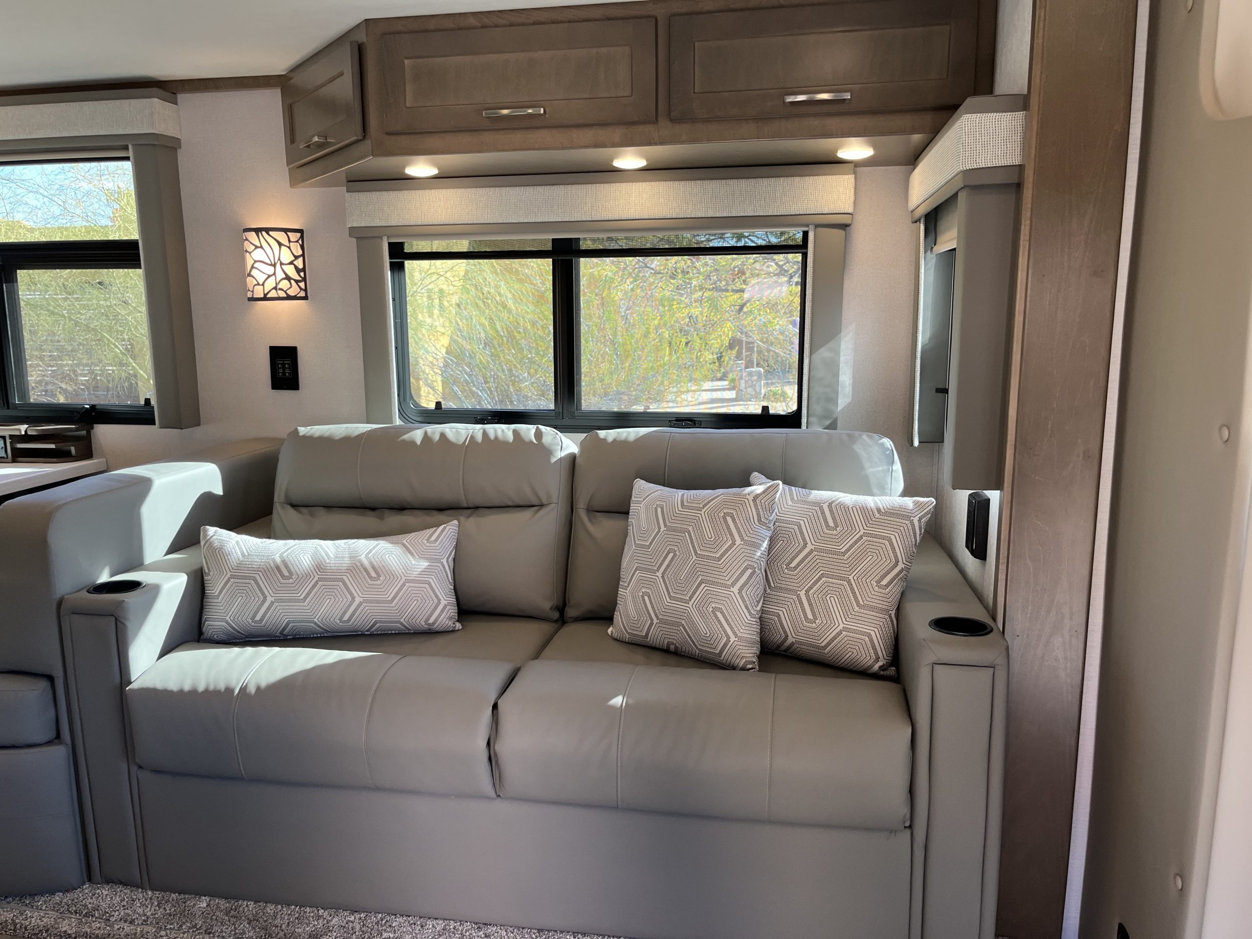 2024 Renegade Valencia 36SB – Str8Up Toy Trader