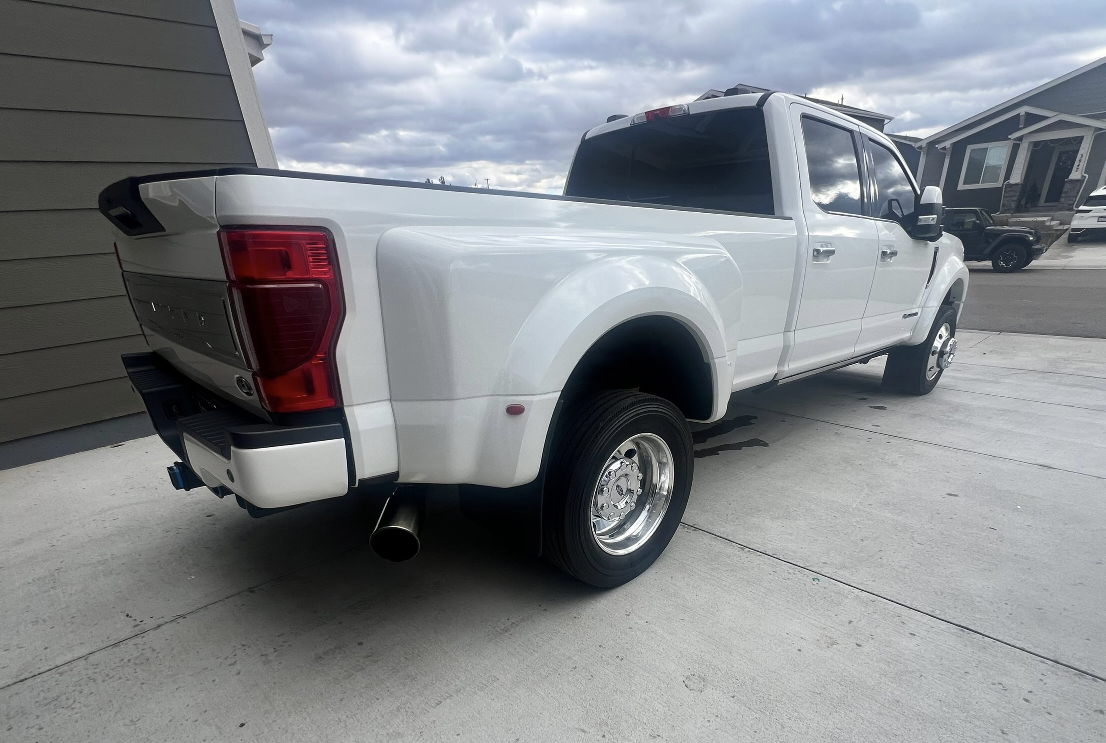 2020 Ford F450 Limited – Str8Up Toy Trader
