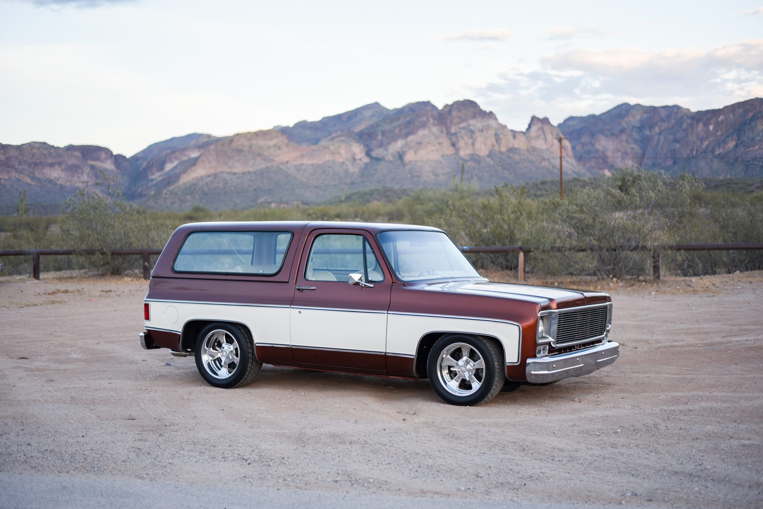 Frame off professionally built 2wd Blazer – Str8Up Toy Trader