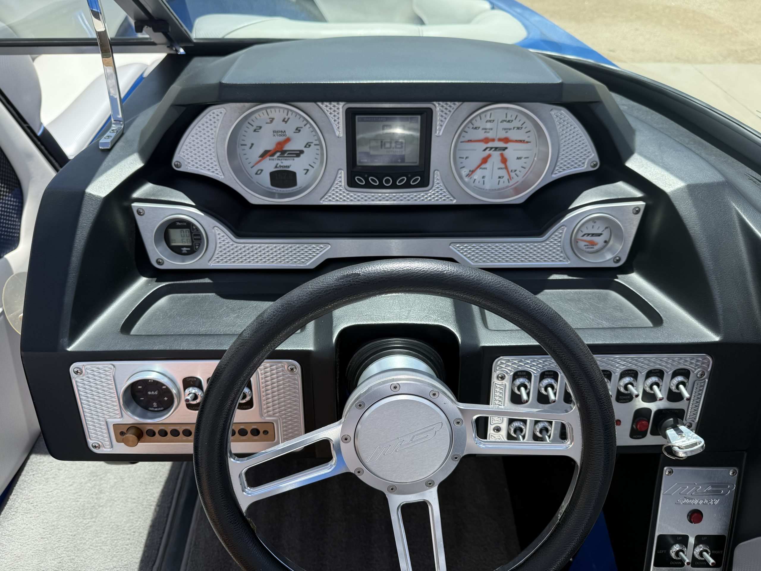 2016 MB Sports Tomcat F22 – Str8Up Toy Trader