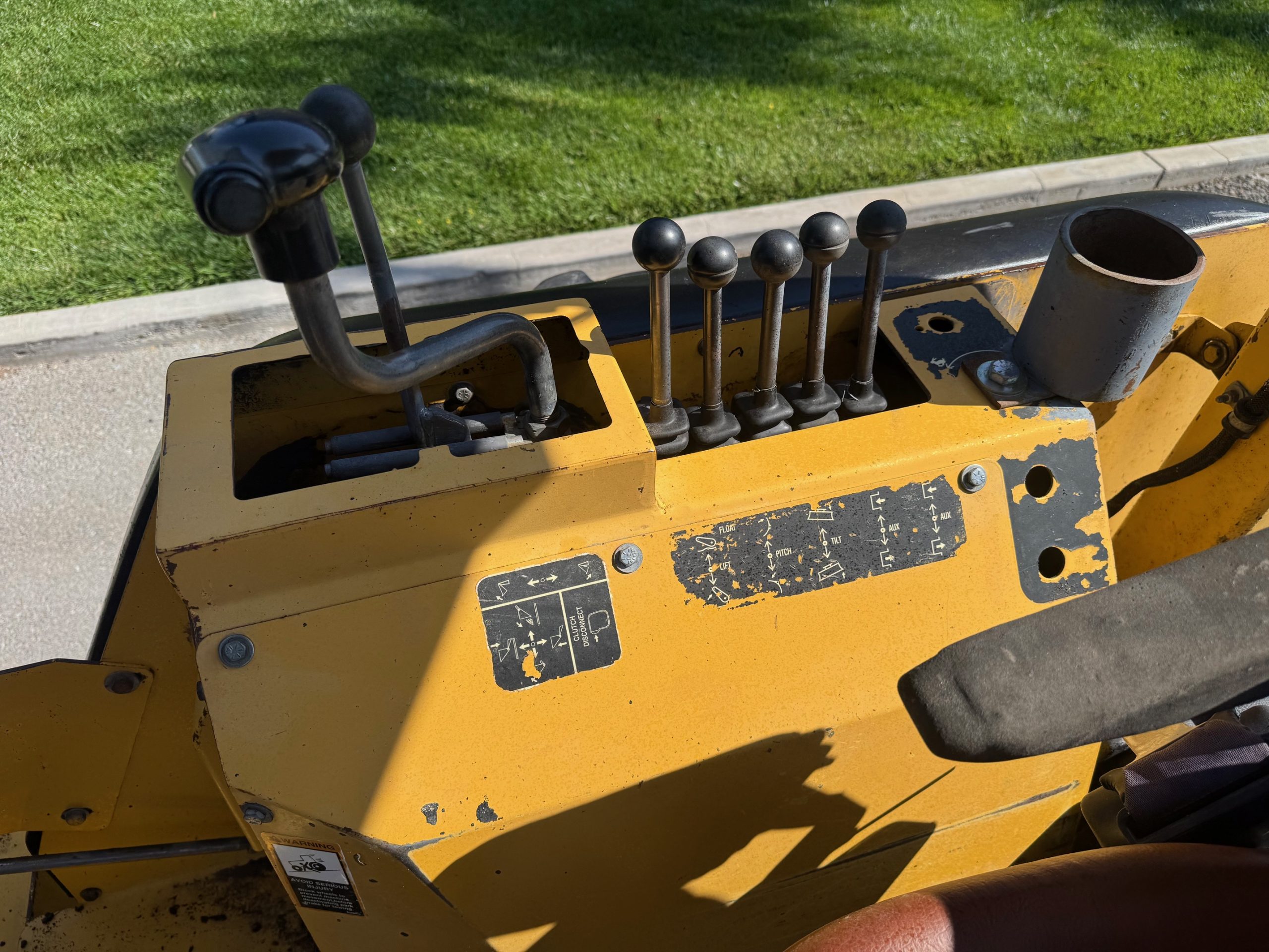 2006 John Deere 210LE 4×4 Skiploader – Str8Up Toy Trader