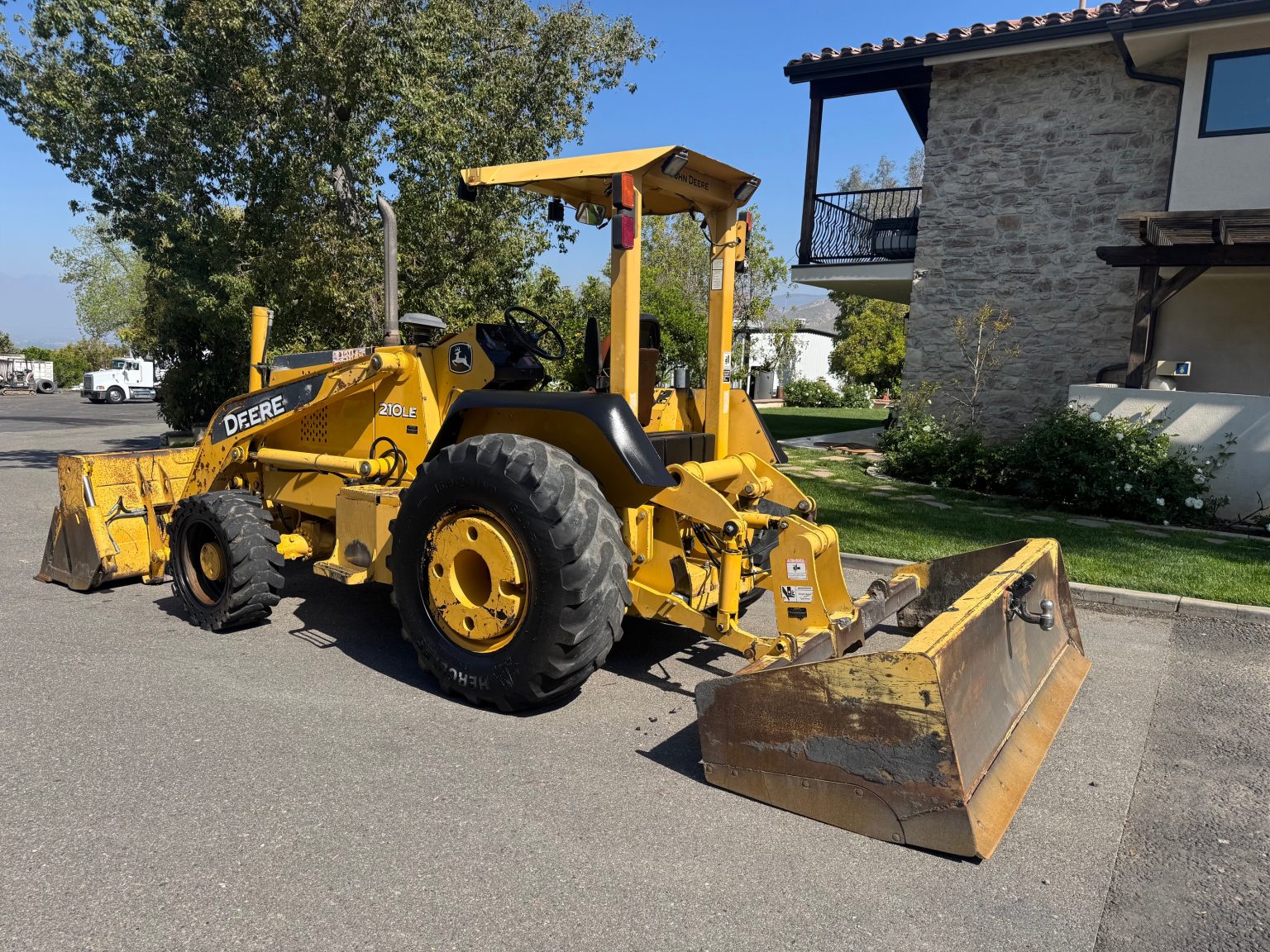 2006 John Deere 210LE 4×4 Skiploader – Str8Up Toy Trader