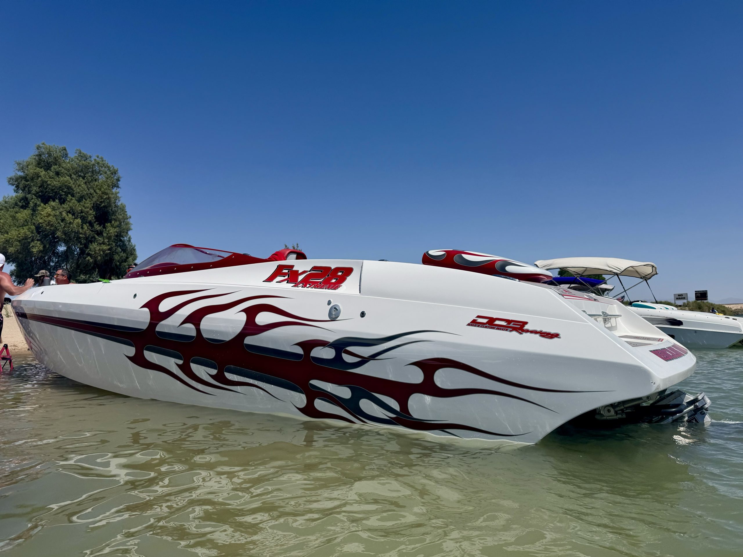 2004 DCB Fx28 – Str8Up Toy Trader