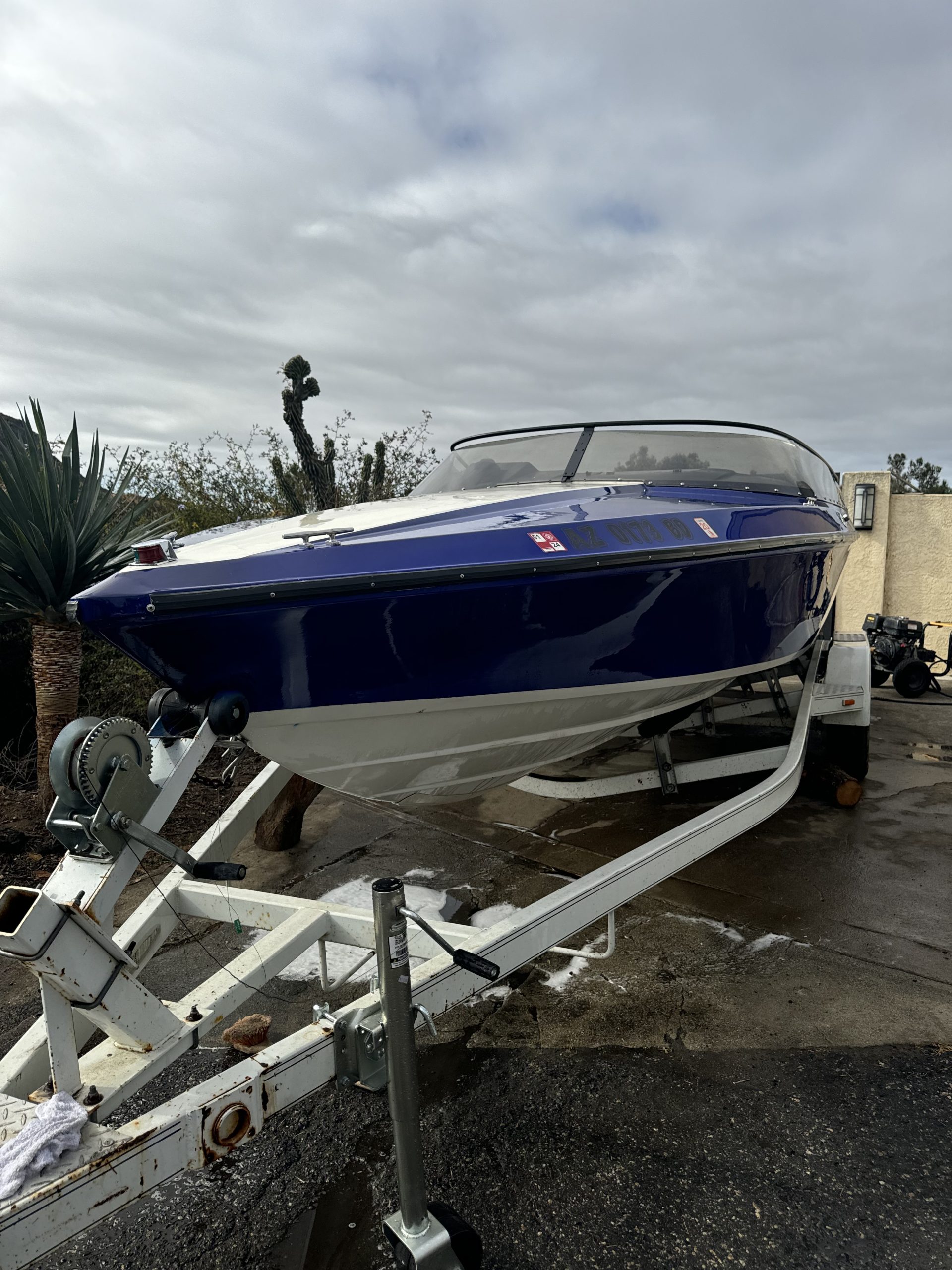 1986 21’ Scarab – Str8Up Toy Trader