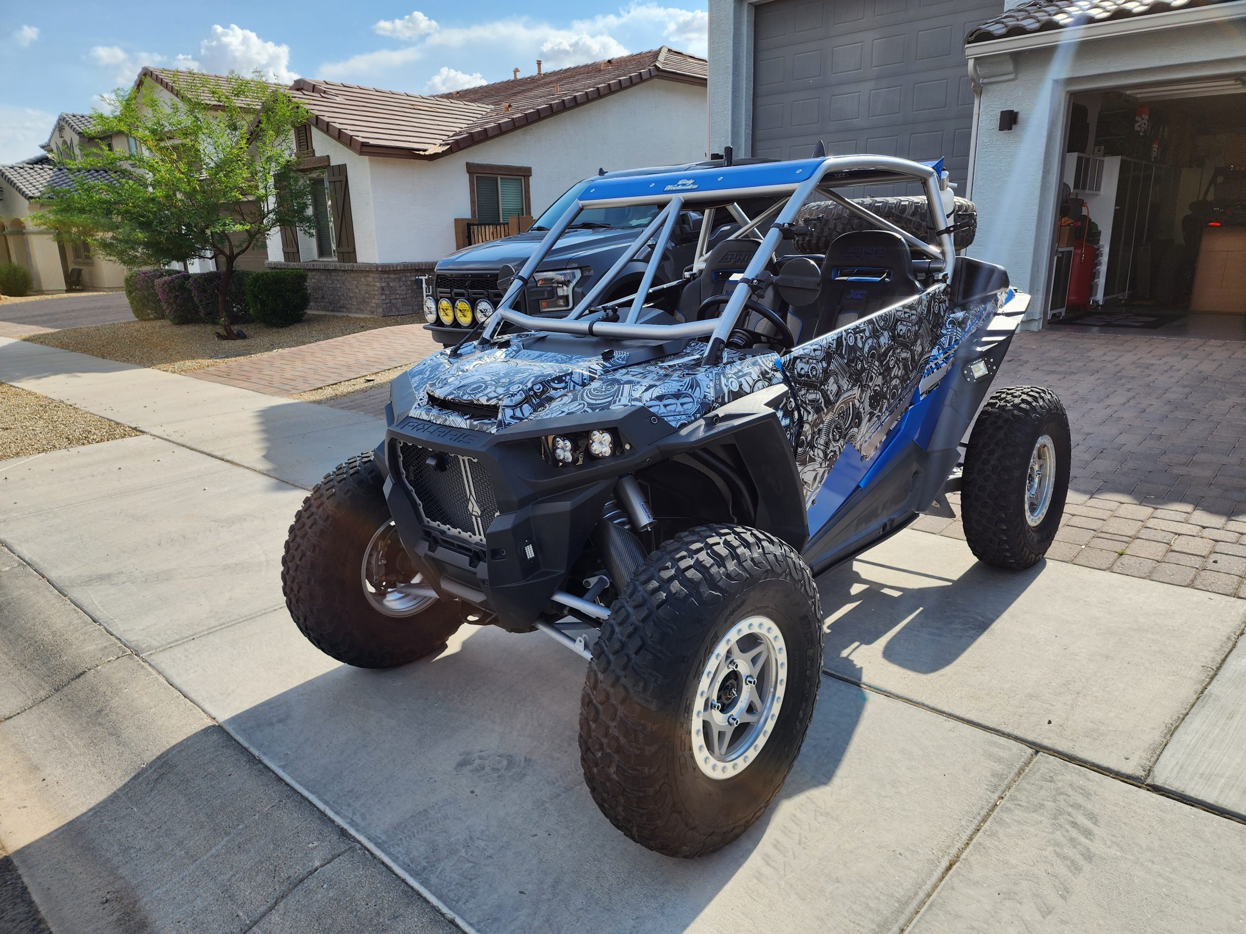 MATCHING RZRs & Trailer – Polaris RZR XP Turbo cars and 22’ Carson Cargo Trailer – Str8Up Toy Trader