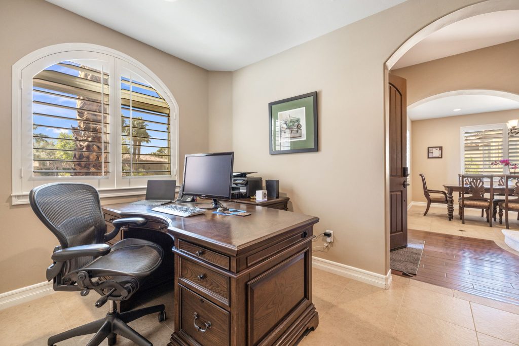 Stunning 6 Bed RV Garage Pool Home in Bermuda Dunes! – Str8Up Toy Trader