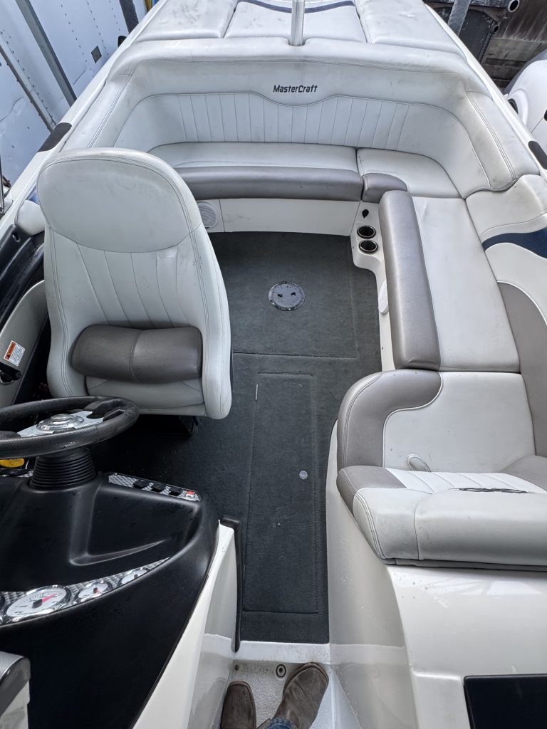 2004 Mastercraft x2 wakeboard edition – Str8Up Toy Trader