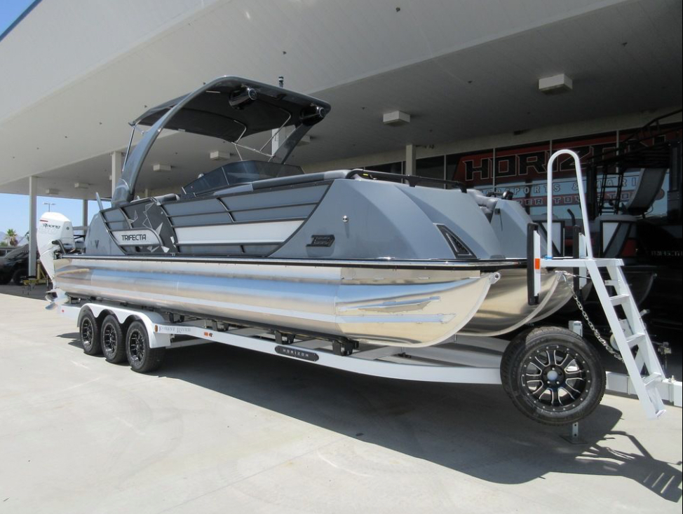 2025 Trifecta 29 Sport C9 DC 3.0+ – Str8Up Toy Trader