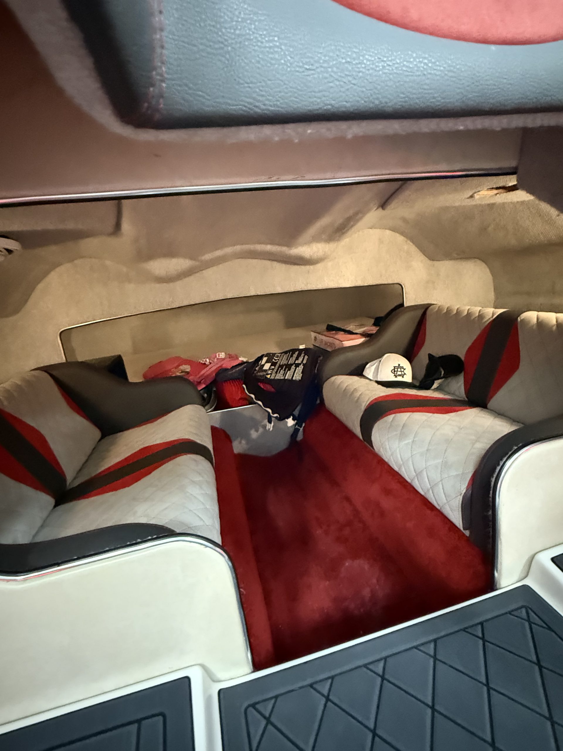 Eliminator Daytona 28 ICC w/ Twins – Str8Up Toy Trader