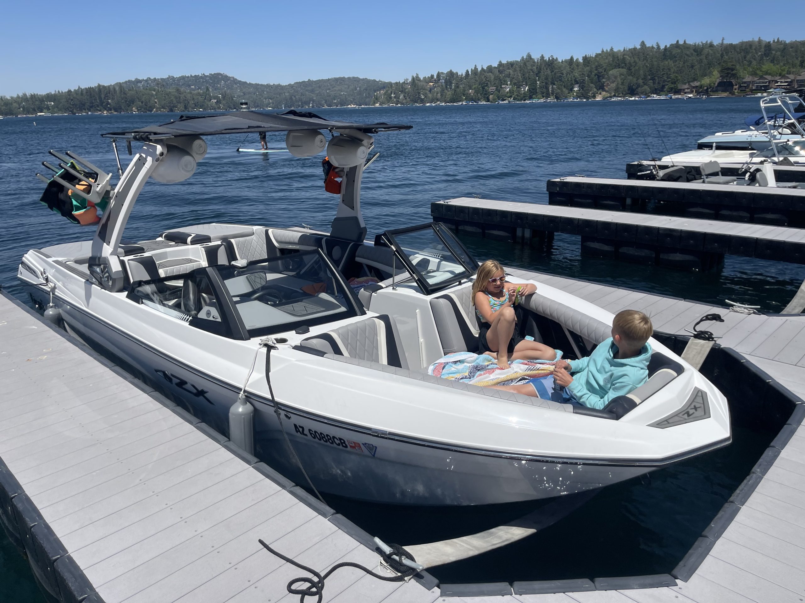 2020 Tige’ ZX3 Surf – Str8Up Toy Trader