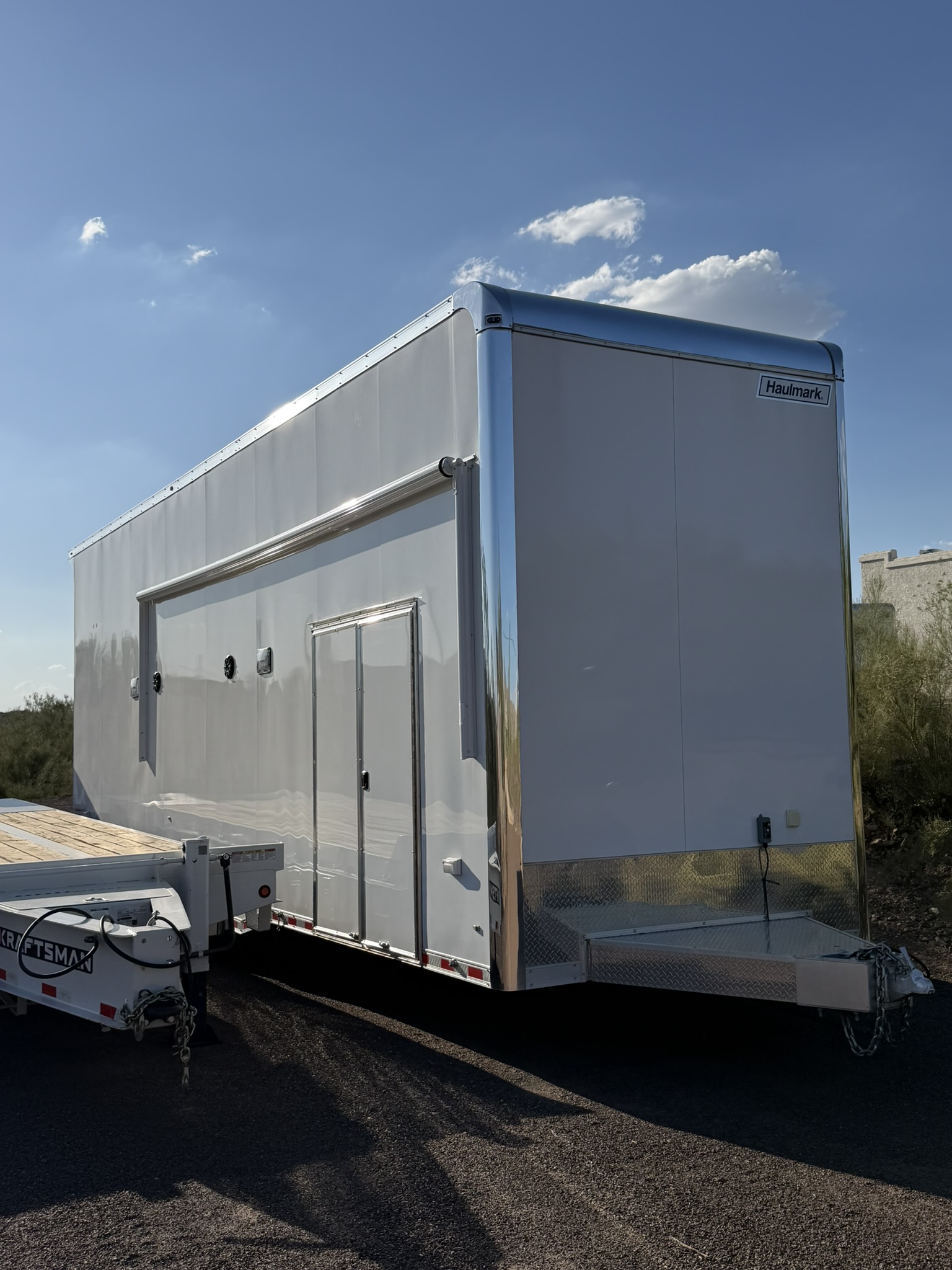 2021 32ft Haulmark ALX All-Aluminum Stacker – Str8Up Toy Trader