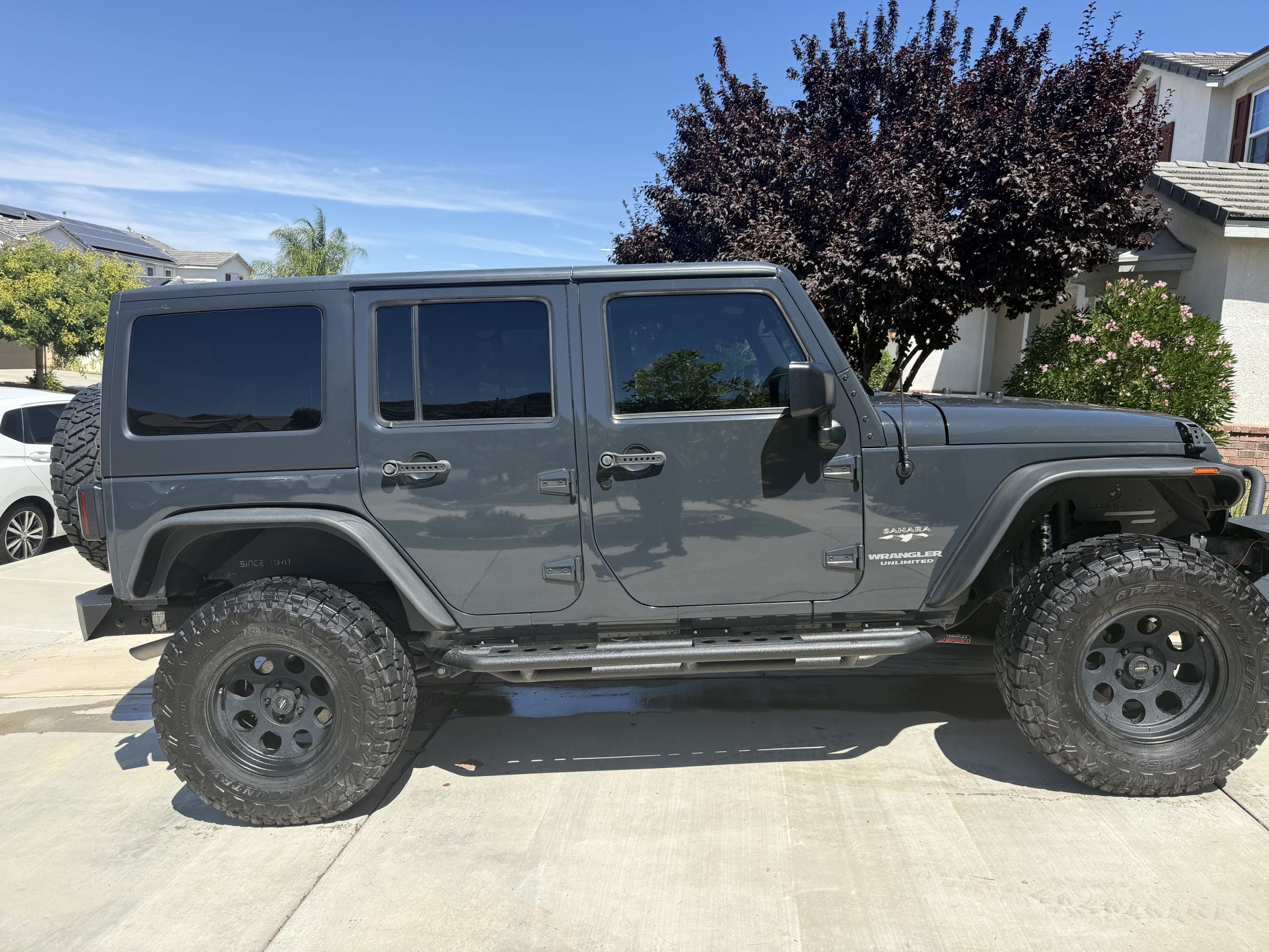 2017 Jeep Wrangler Unlimited Sahara – Str8Up Toy Trader