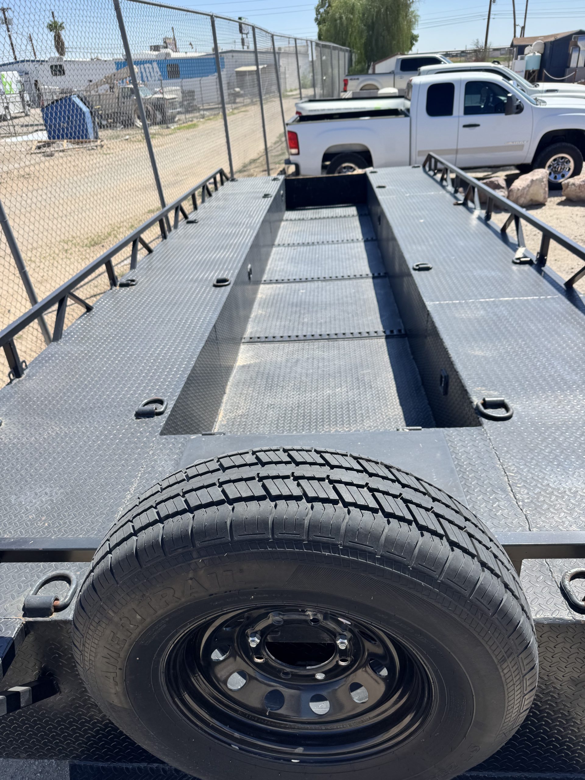 2024 Fractal Baja Trailer – Str8Up Toy Trader